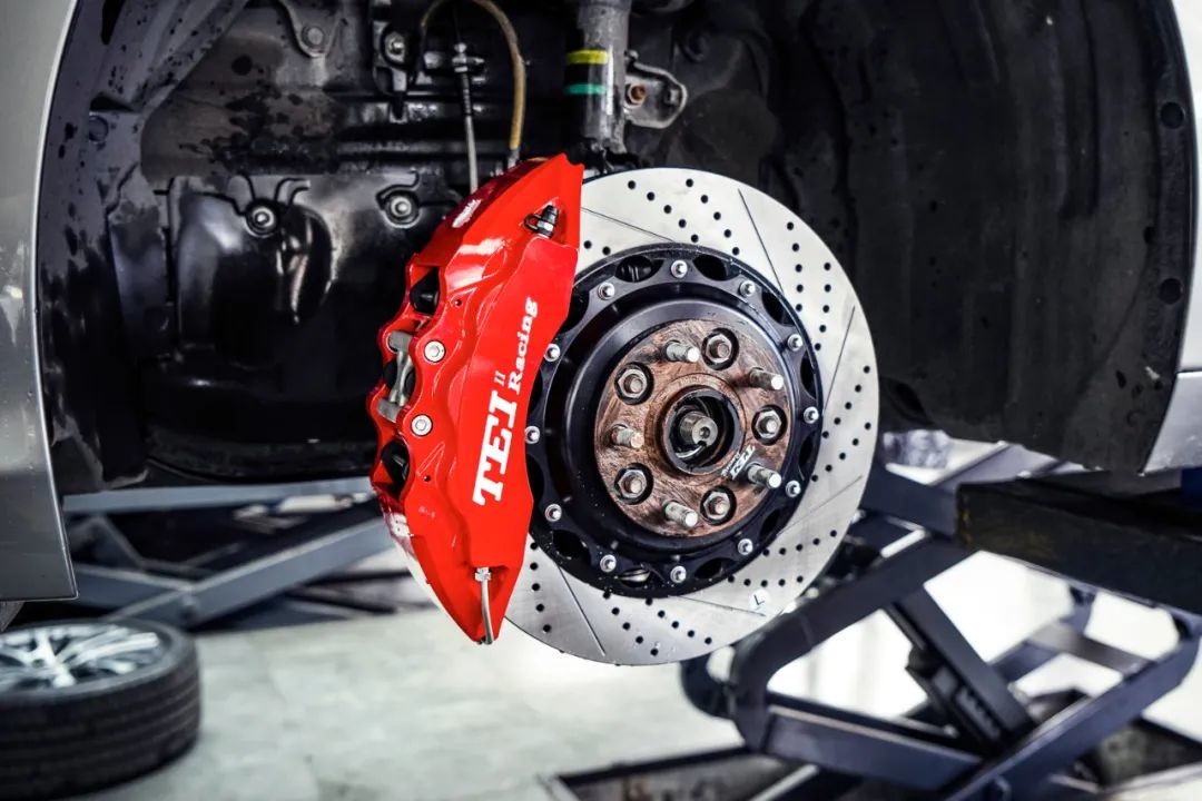 TEI Racing P60ES 6 Piston Calipers Big Brake Kit For Lexus ES300 18 Inch Wheel